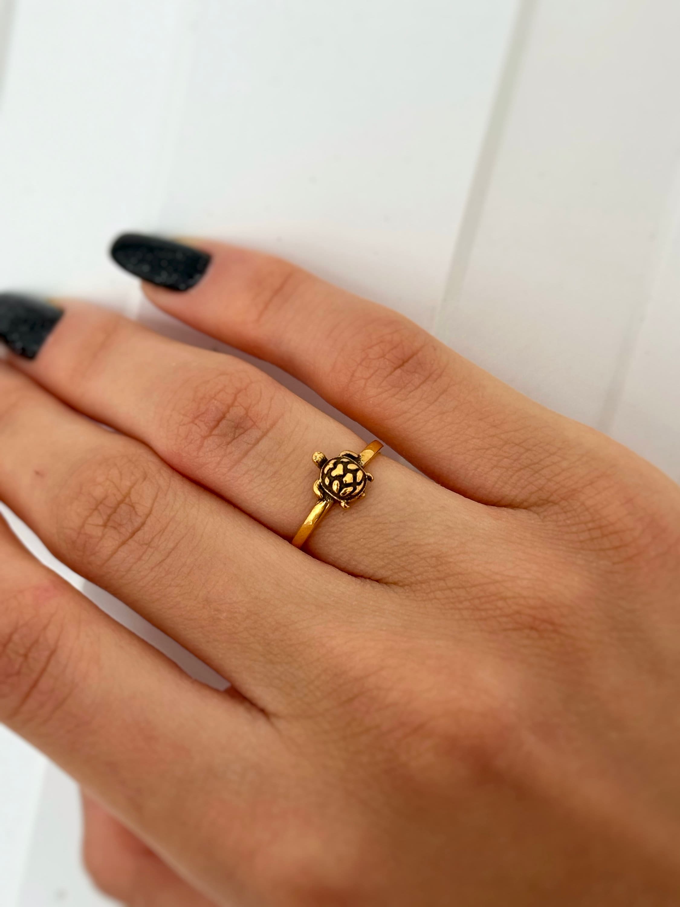 Baby Turtle Ring, Tiny Sea Turtle, Delicate Animal Jewelry, Stacking ...