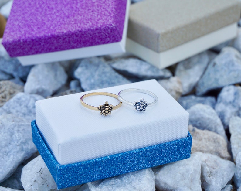 Baby Turtle Ring, Tiny Sea Turtle, Delicate Animal Jewelry, Stacking ...