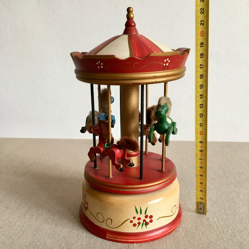 Carousel Music Box With Horses Wooden Music Vox Vintage Decoration ...
