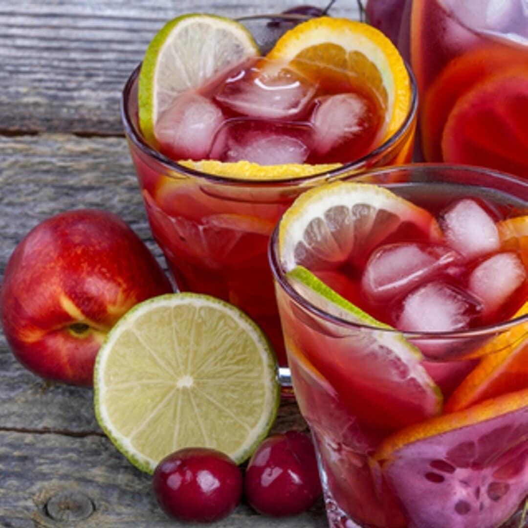 Sparkling Sangria Candle ~ Sparkling Citrus and Red Currant Blended ...