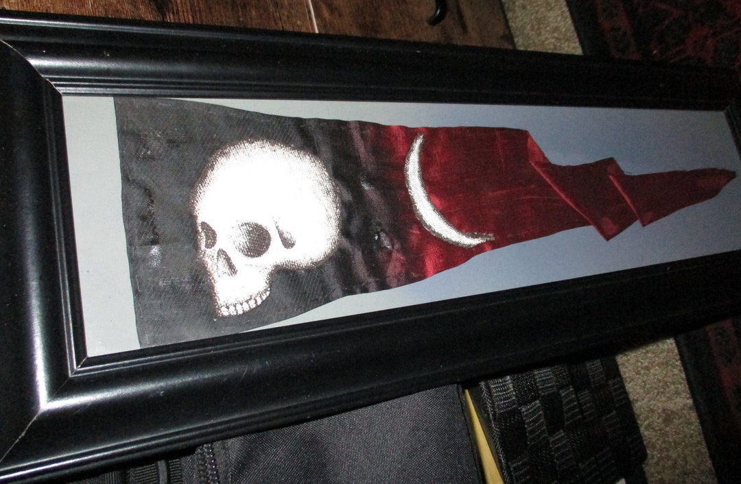 Red Black Replica Barbary Pirate Flag - Etsy