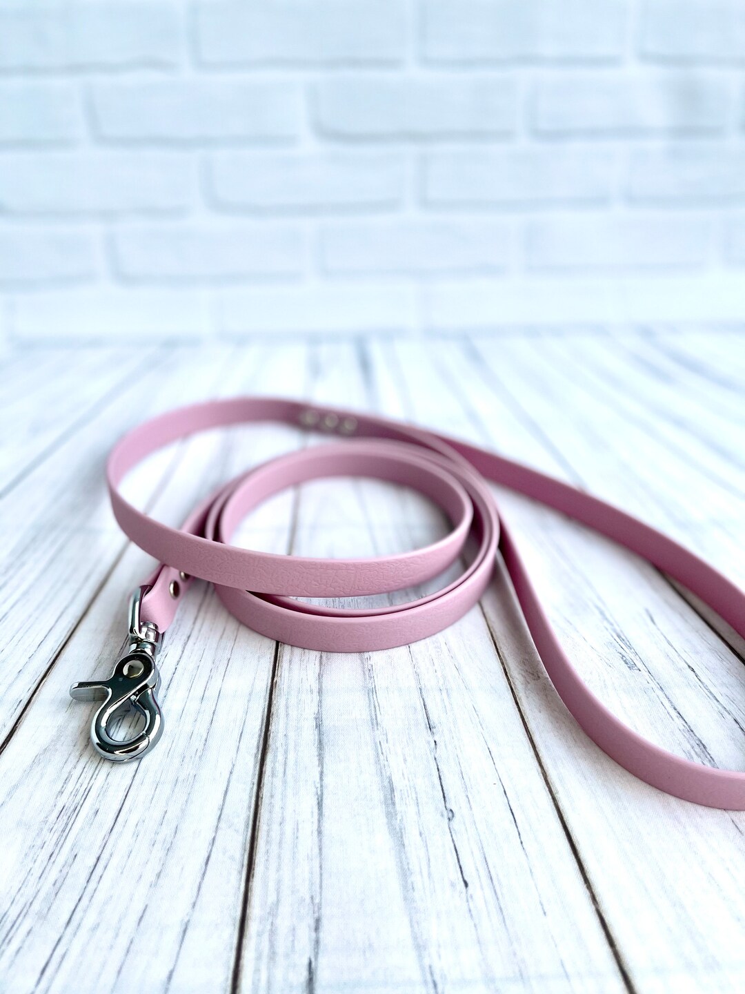 Waterproof Dog Leash Girl Dusty Pink, Custom Dog Leash Biothane ...