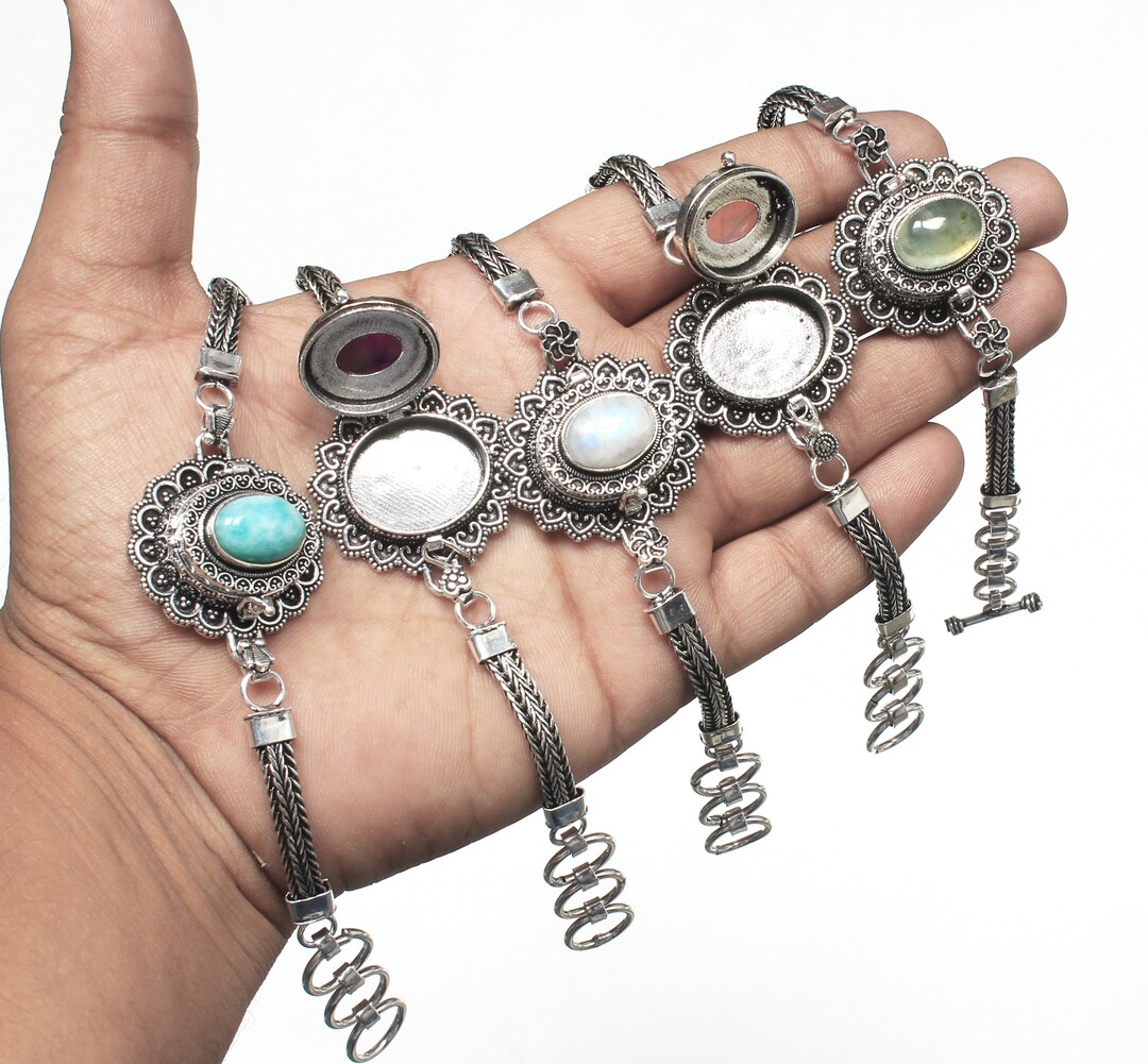 Multi Crystal Bracelets Natural Assorted Crystal Designer Poison Chain ...