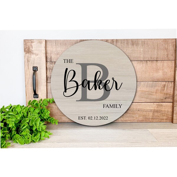 Round Sign Last Name - Etsy
