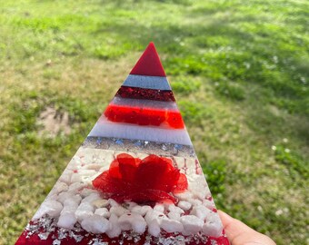 Red Rose Resin Pyramid - Etsy