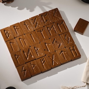 Handcarved Oak Rune Set, Runes Set, Wood Runes Elder Futhark, Viking ...