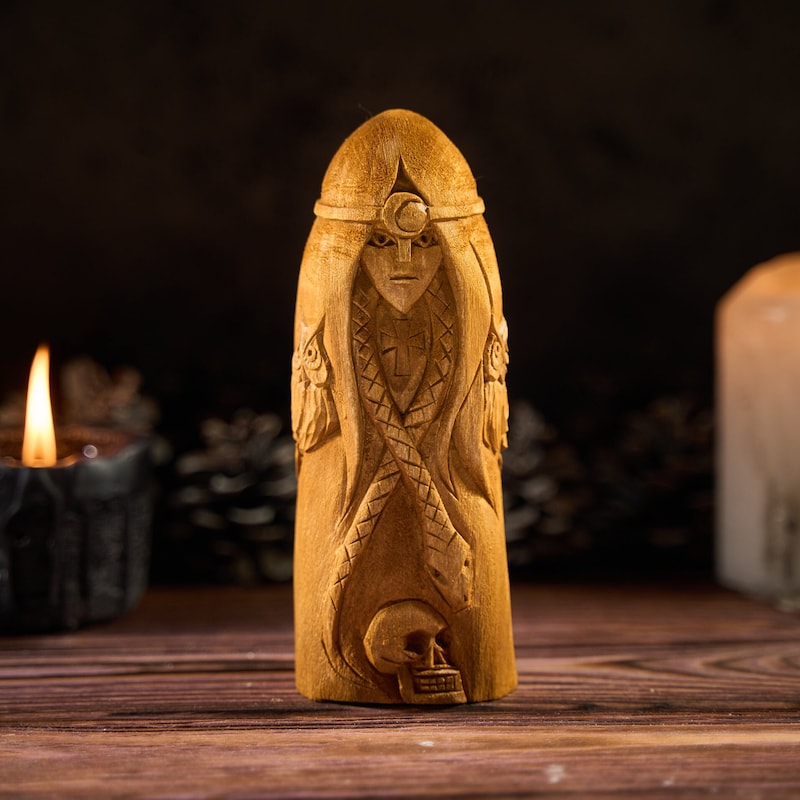 Lilith Statue - Etsy
