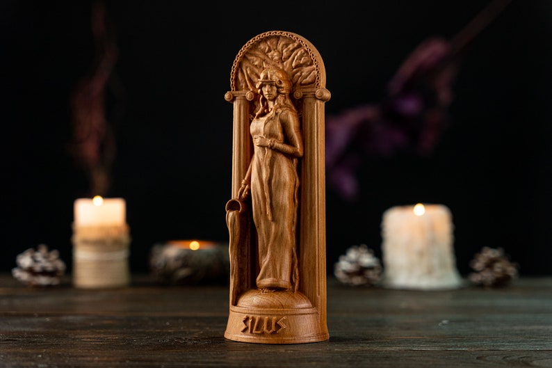 Sulis Minerva Roman Goddess Sulis Minerva Roman Figure Pagan - Etsy