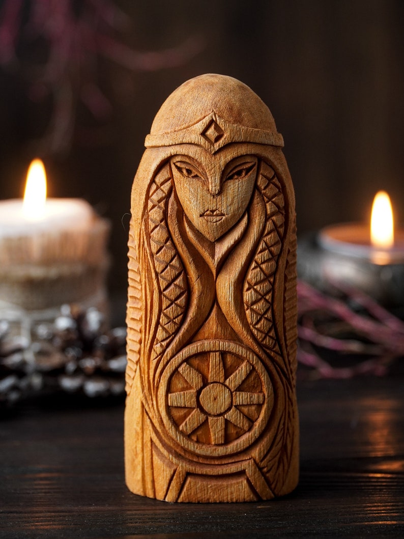 Holda Statue Norse Goddess Statue Viking Statue Pagan - Etsy