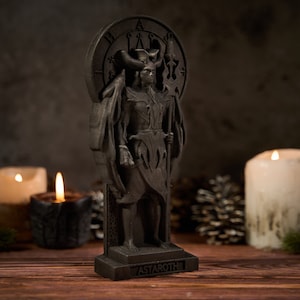 Astaroth Demon, Astaroth Statue in Black, Goetia Demon, Demonology ...
