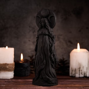 Black Selene Moon Goddess, Luna Norse Goddess, Selene Wood Figure ...
