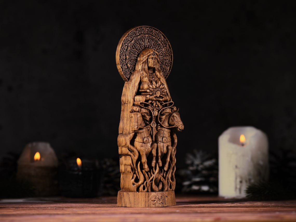 Sol Norse Goddess Statue, Sunna Norse Goddess, Norse Goddess, Norse ...