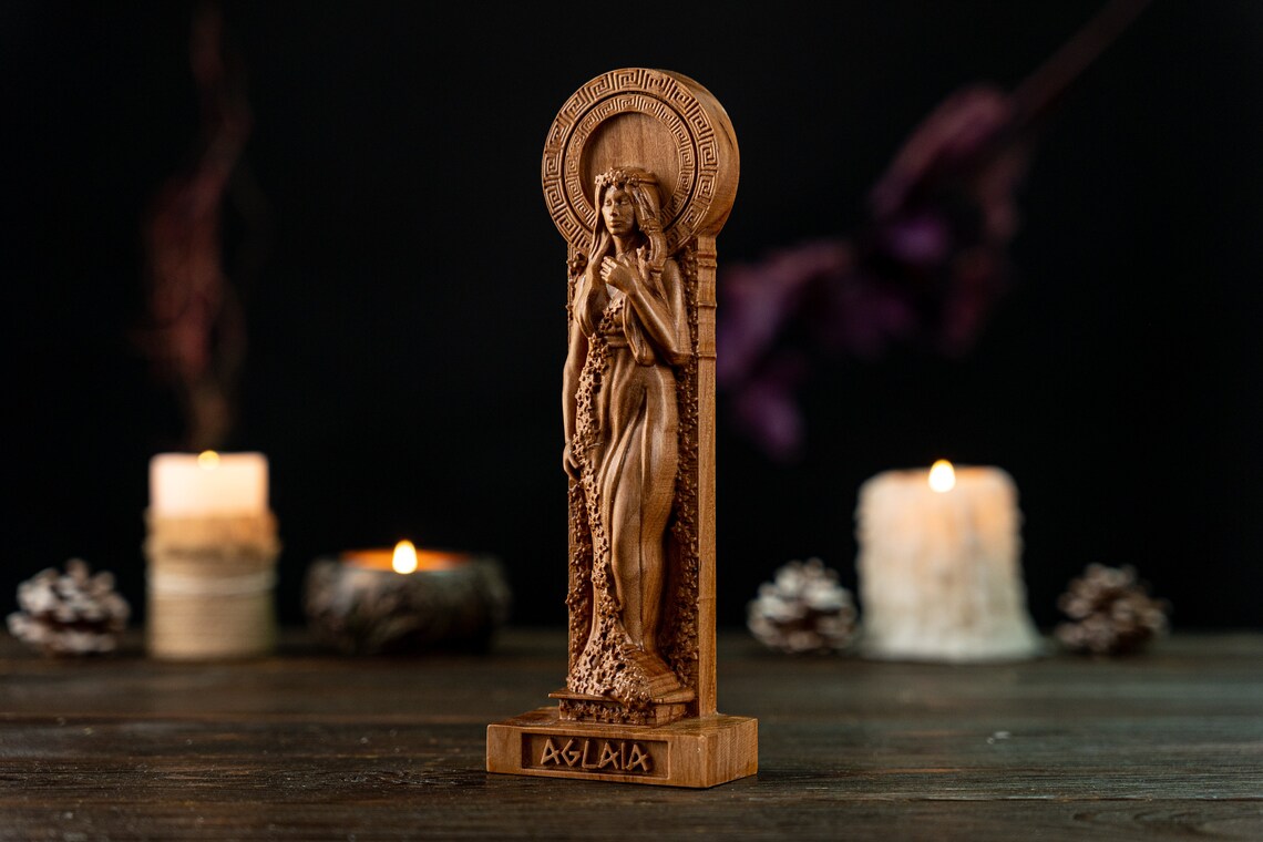 Aglaia Greek Goddess, Aglaia Greek Figure, Greek Pantheon, Greek Gods ...