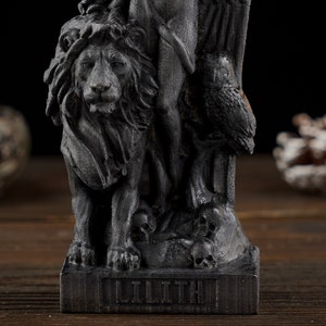 Lilith Statue, Black Lilith Wicca Goddess With Lion, Astaroth Statue ...