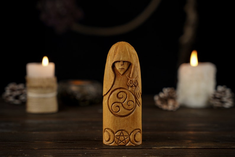 Danu Statue Danu Celtic Goddess Danu Irish Goddess Cetic - Etsy