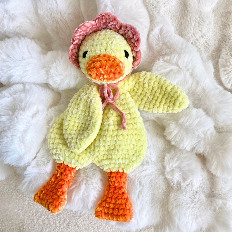 Duck Snuggler Crochet Pattern, Crochet Duck Comforter - Etsy
