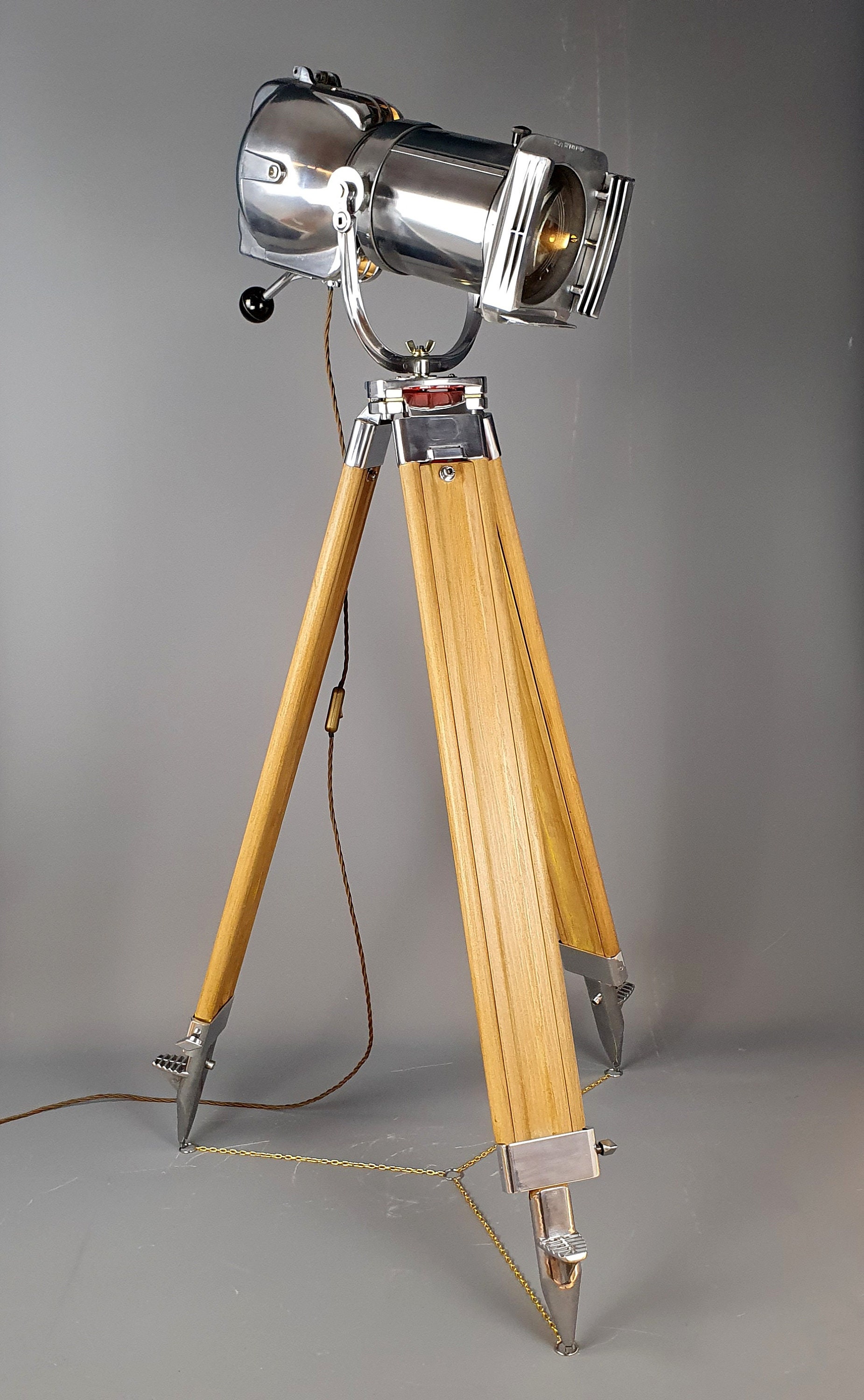 Strand Patt 23N Tripod Theatre Spotlight Midcentury Upcycled - Etsy UK