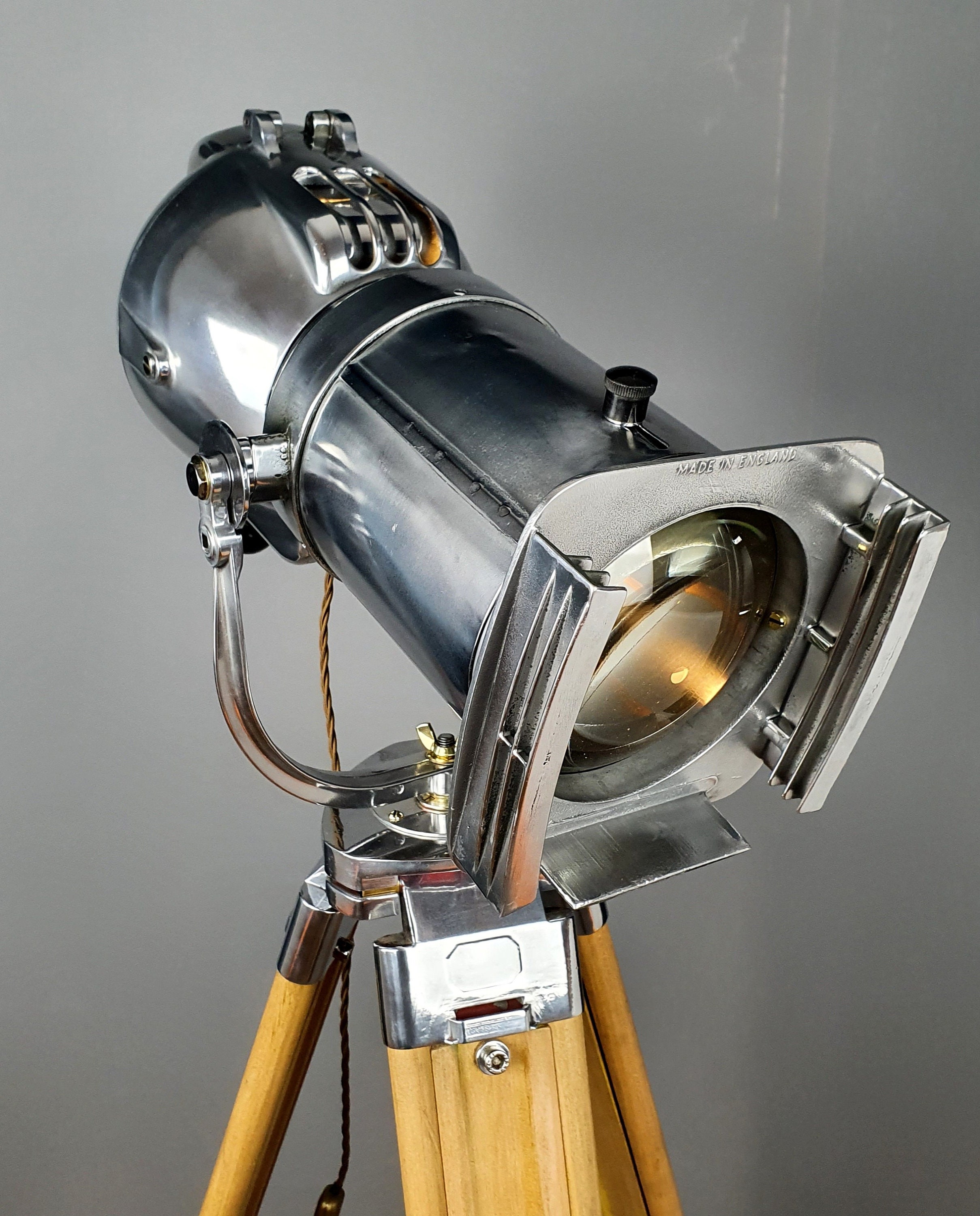 Strand Patt 23N Tripod Theatre Spotlight Midcentury Upcycled - Etsy UK