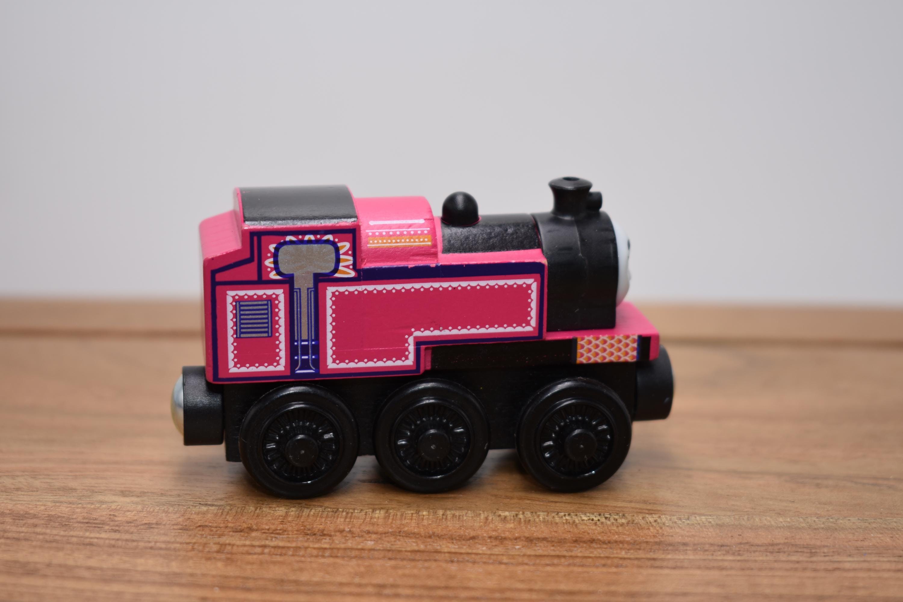 ASHIMA Thomas & Friends Wooden Railway Train Tank Engine Pink DFX19 ...