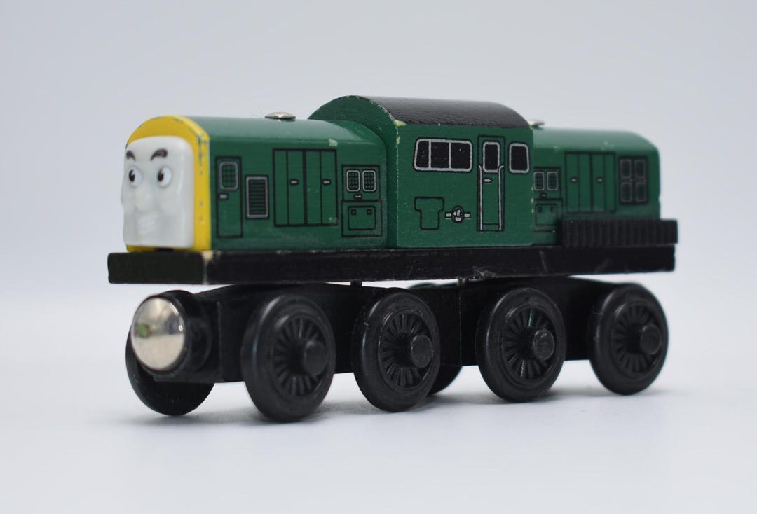 Thomas & Friends DEREK Wooden Railway Train Tank Engine the Diesel Rare ...