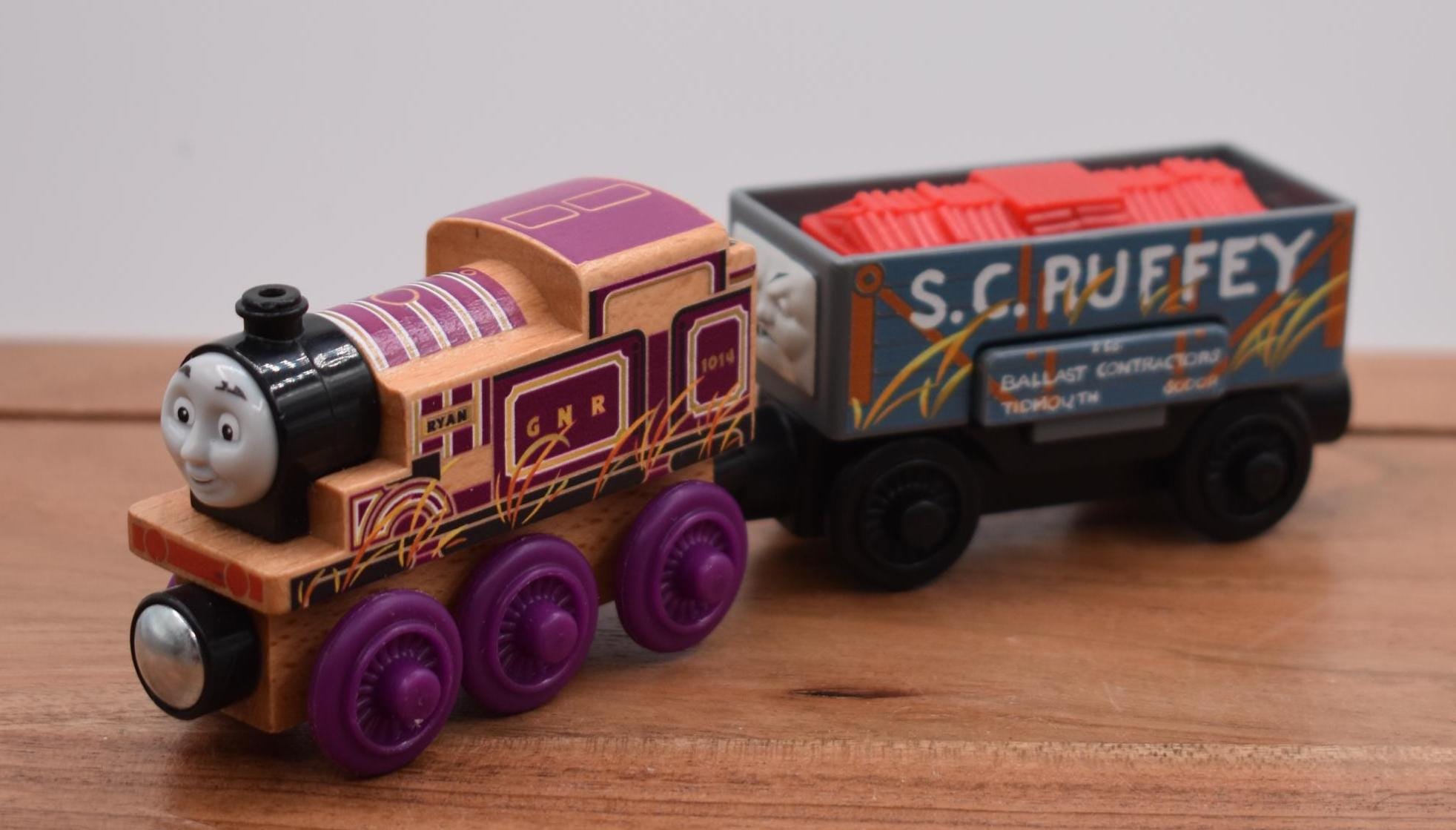 You Choose Thomas and Friends Engines and Tenders Ryan Dynamite Pop Out ...