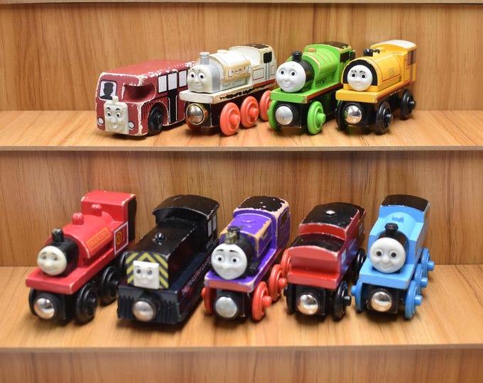 You Choose - Thomas & Friends Wooden Railway Engines Train Bertie Bill ...