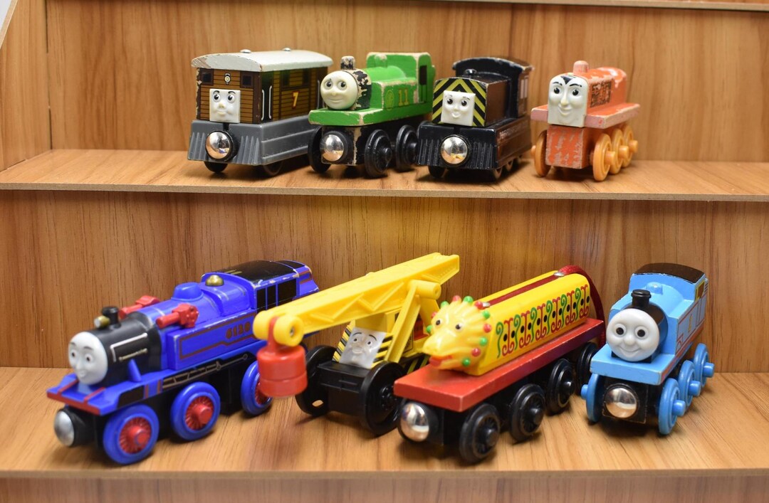 You Choose - Thomas & Friends Wooden Railway Engines Train Bertie Bill ...