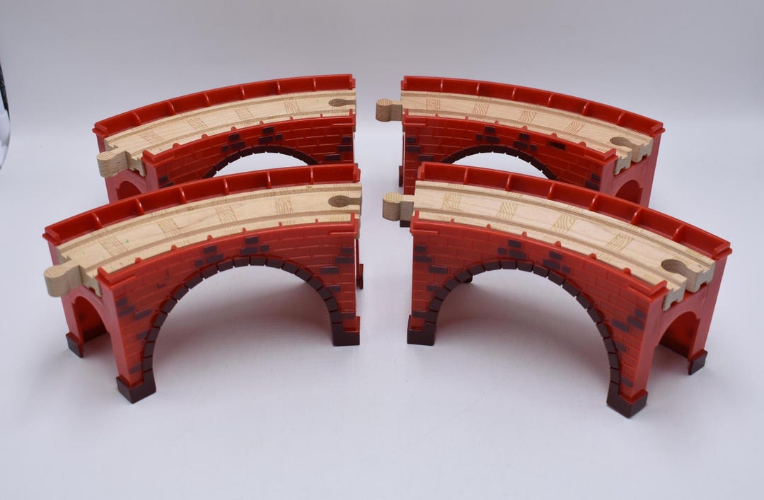 You Choose - Wooden Red Plastic Train Red Brick Curved Bridge Riser 3.5 ...