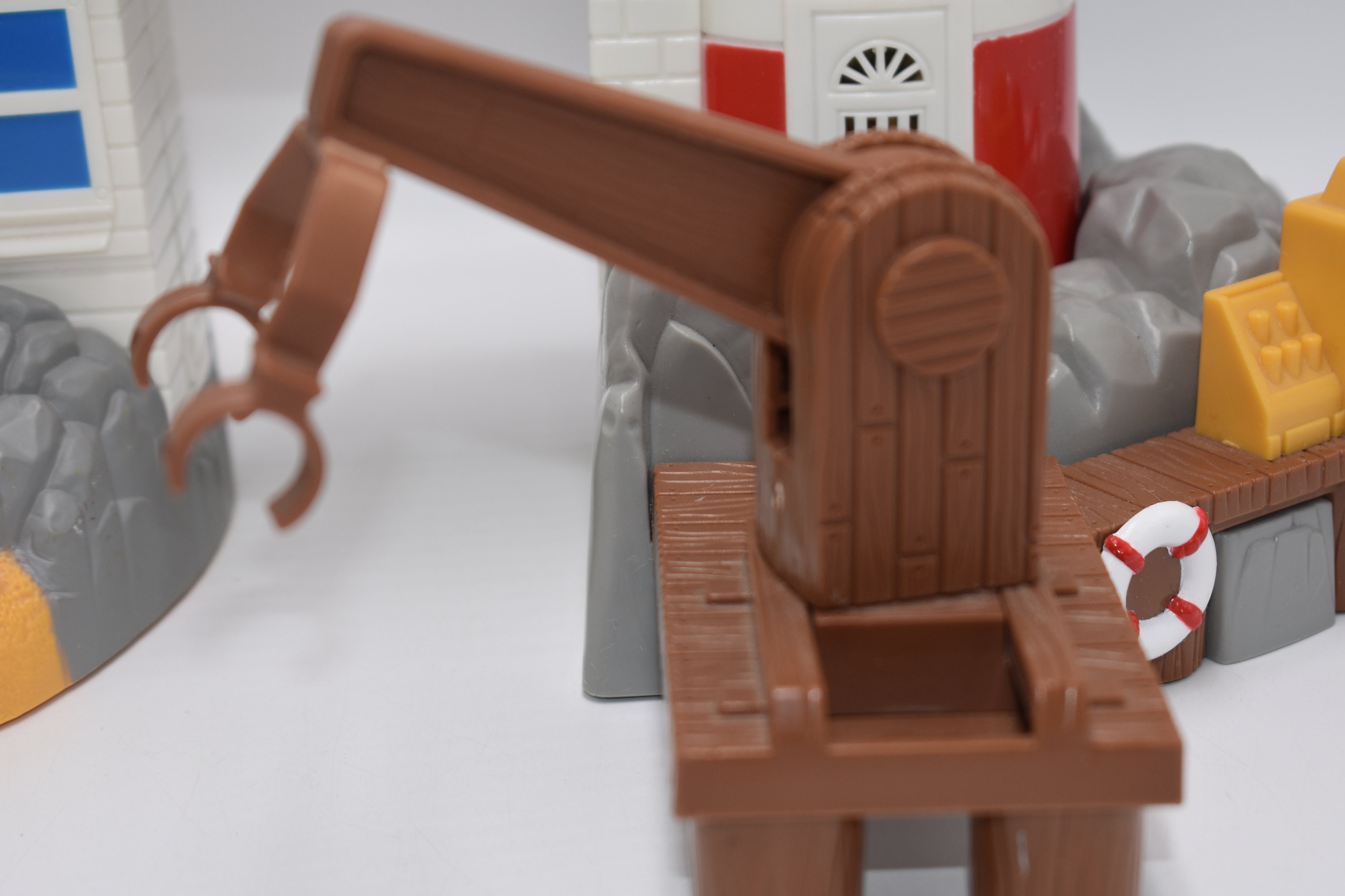 Geotrax Imaginext Train Harbor Docks Lighthouse Works Lights Sounds ...