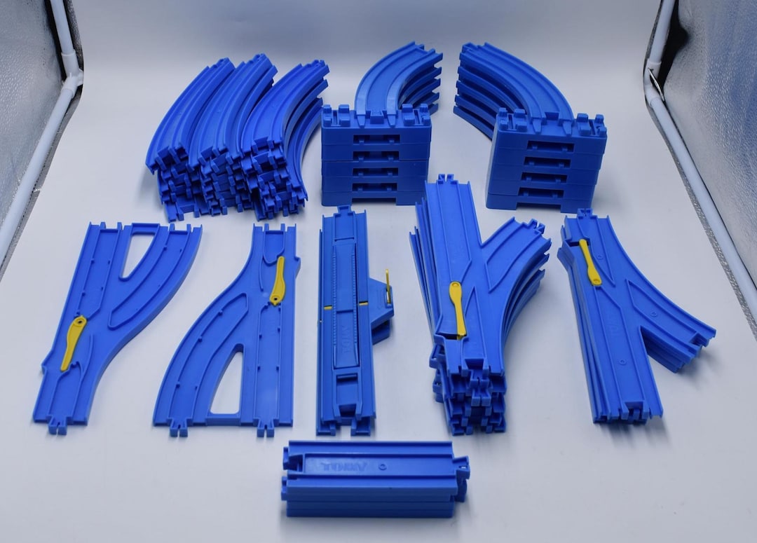 Vintage Tomy Plarail Blue Plastic Tracks - Stop Go Split Junction ...