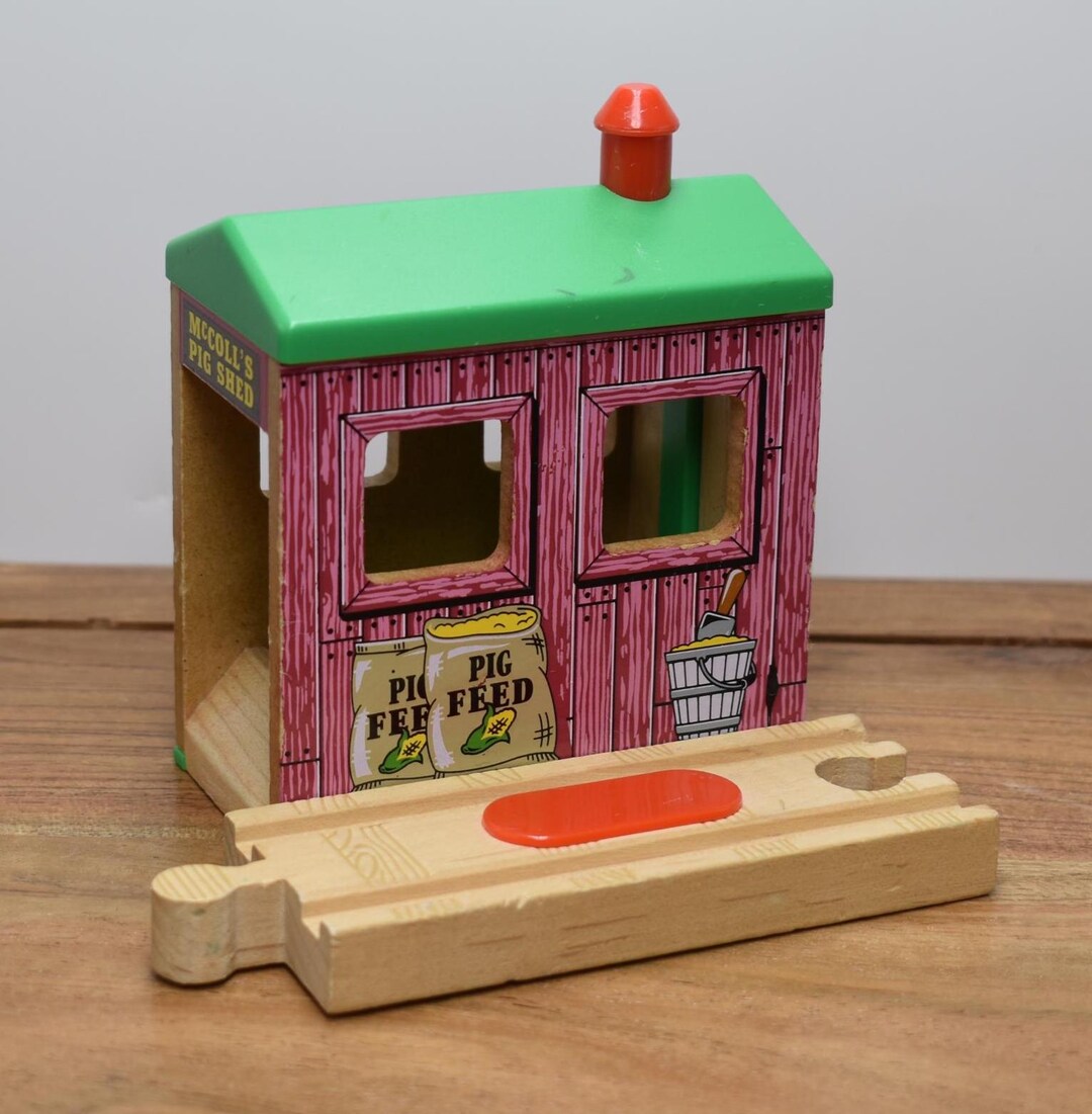 Mccool's PIG SHED Sounds Thomas & Friends Wooden Railway Train Engine ...
