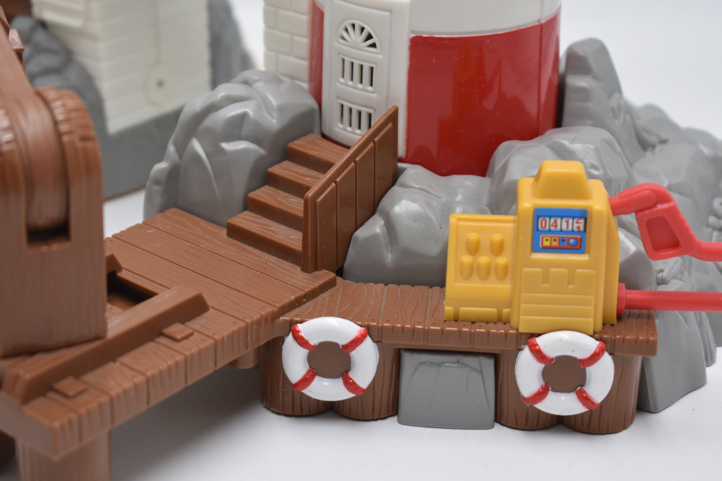 Geotrax Imaginext Train Harbor Docks Lighthouse Works Lights Sounds ...