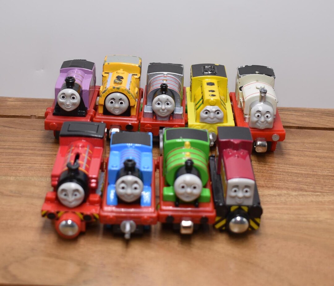 You Choose Thomas and Friends Diecast Push Along Play Along Trains ...