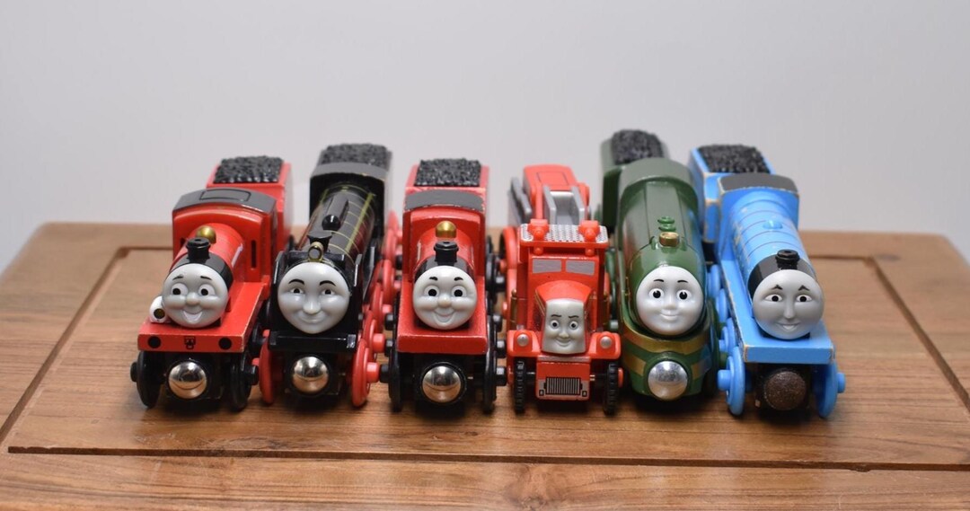 You Choose Thomas and Friends Engines and Tenders Talking James Emily ...