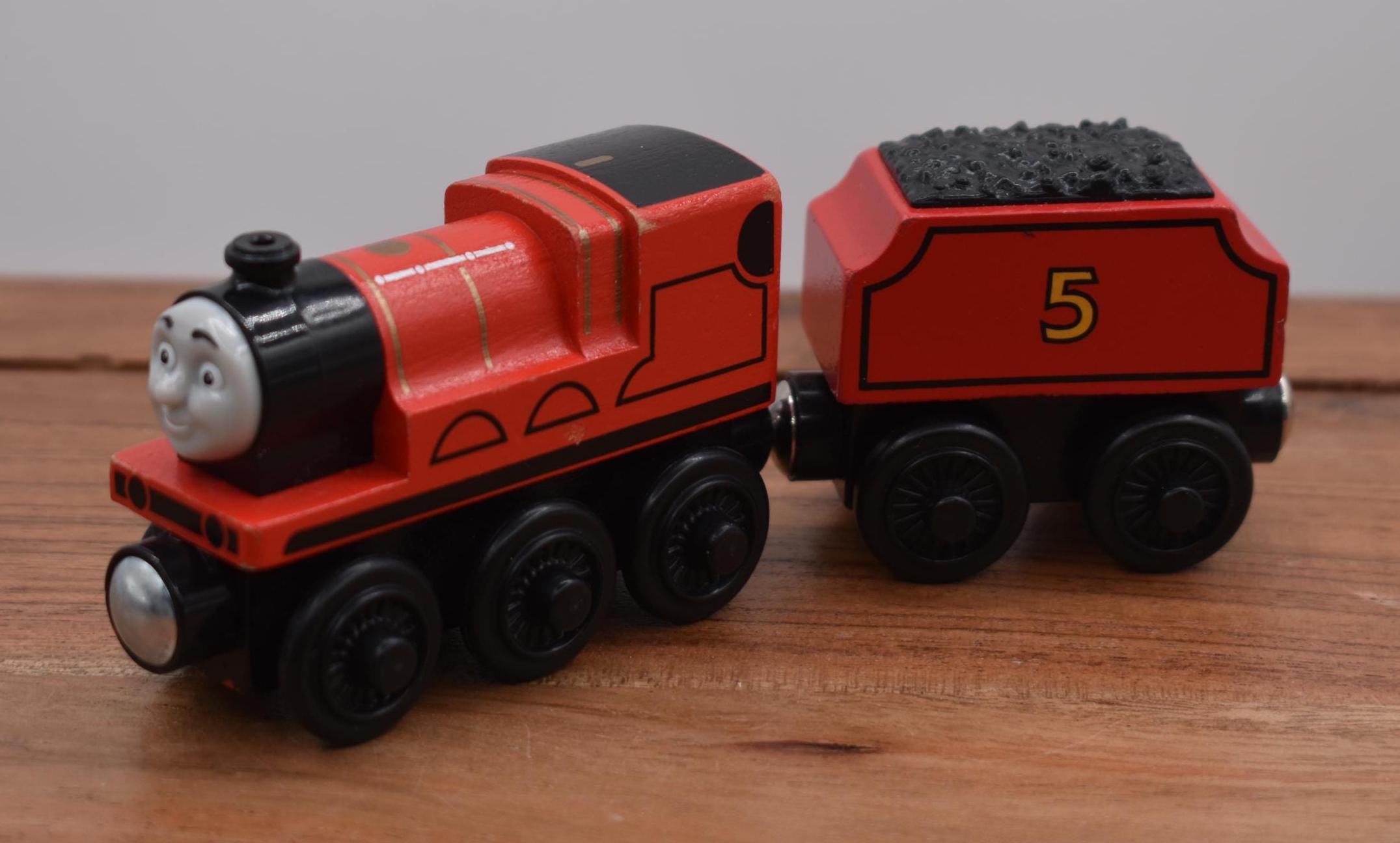 You Choose Thomas and Friends Wooden Railway Trains Engine James Lights ...