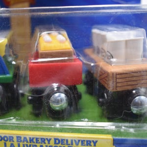 Sodor Bakery Delivery - Thomas & Friends Wooden Railway Fisher-price ...