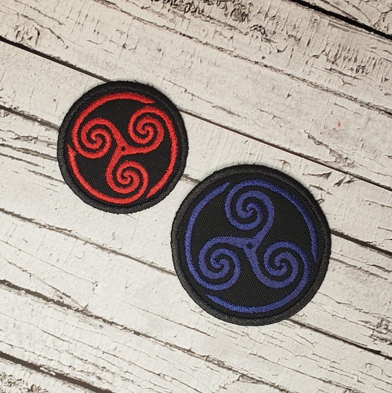 BDSM Triskele / Triskelion Iron-on Patch. Embroidered Badge - Etsy