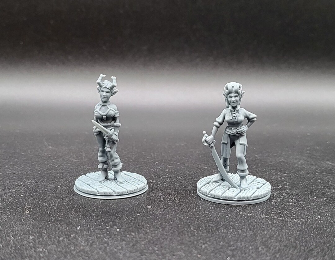 Tiefling Pirate Captain, Tiefling Female, Demon Pirate, Female Demon ...