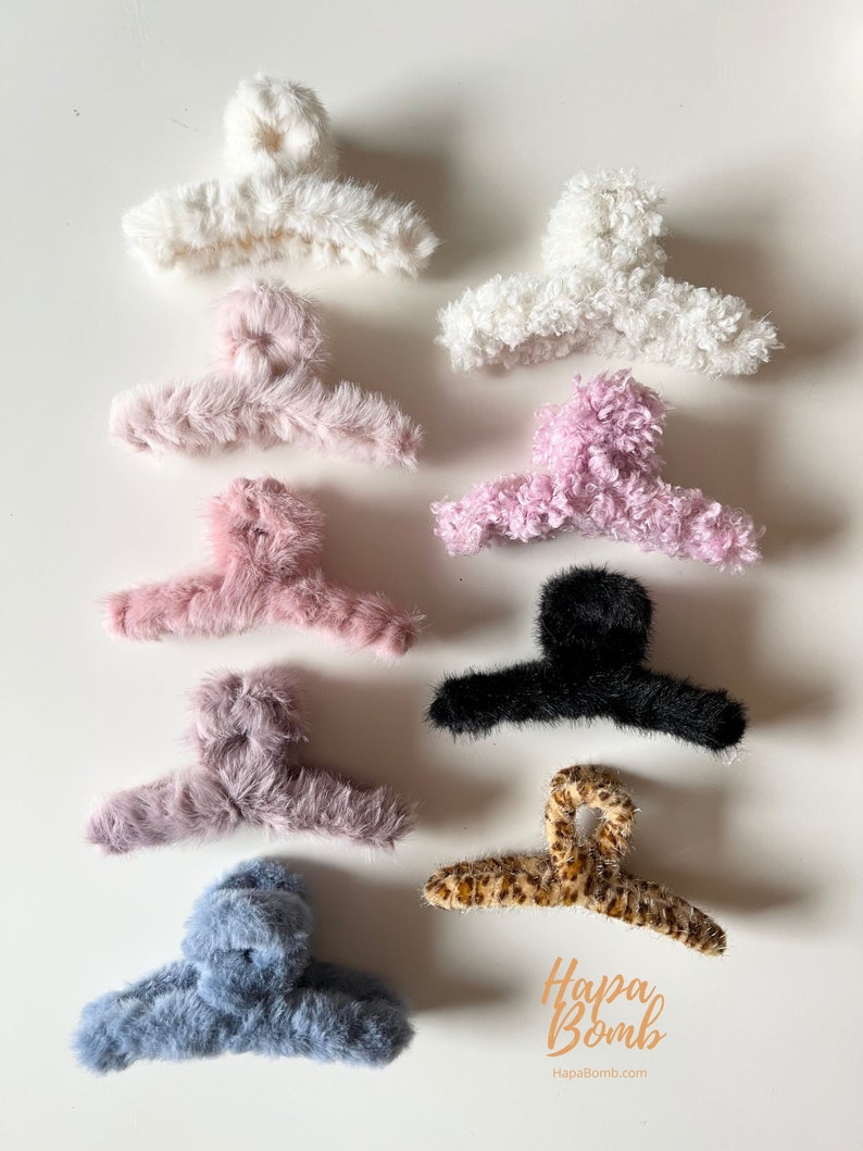 Cute Furry Faux Fur Hair Claw Clip – Vegan Soft Aesthetic Accessory in ...