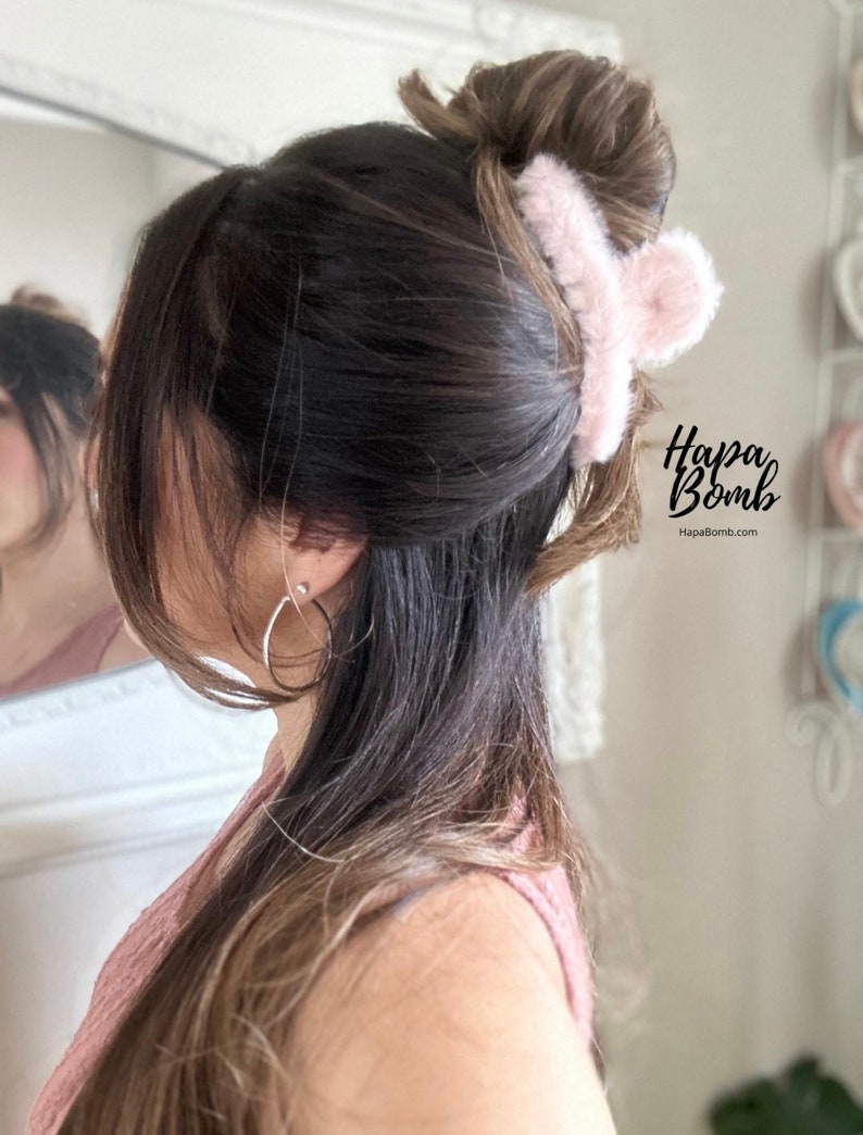 Furry Medium Faux Fur Vegan Hair Claw Clip - Etsy