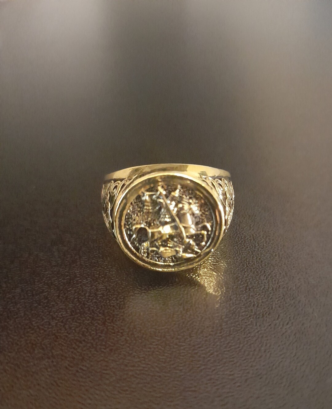 Gold St. George Sovereign Ring Classic and Regal Jewelry - Etsy