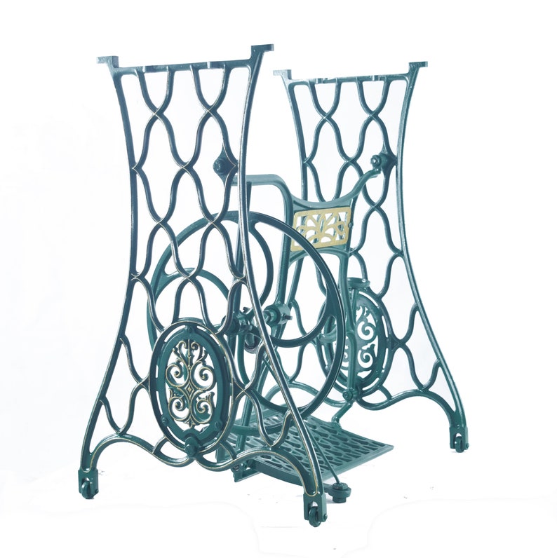 SINGER Sewing Machine Treadle Table Cast Iron Stand Legs Base 1930 ...