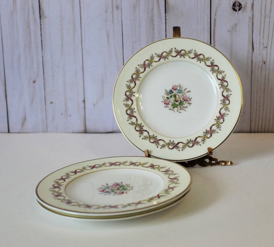 HTF Wedgwood Bone China Sandringham Pink Bread/dessert Plates 6" Made ...
