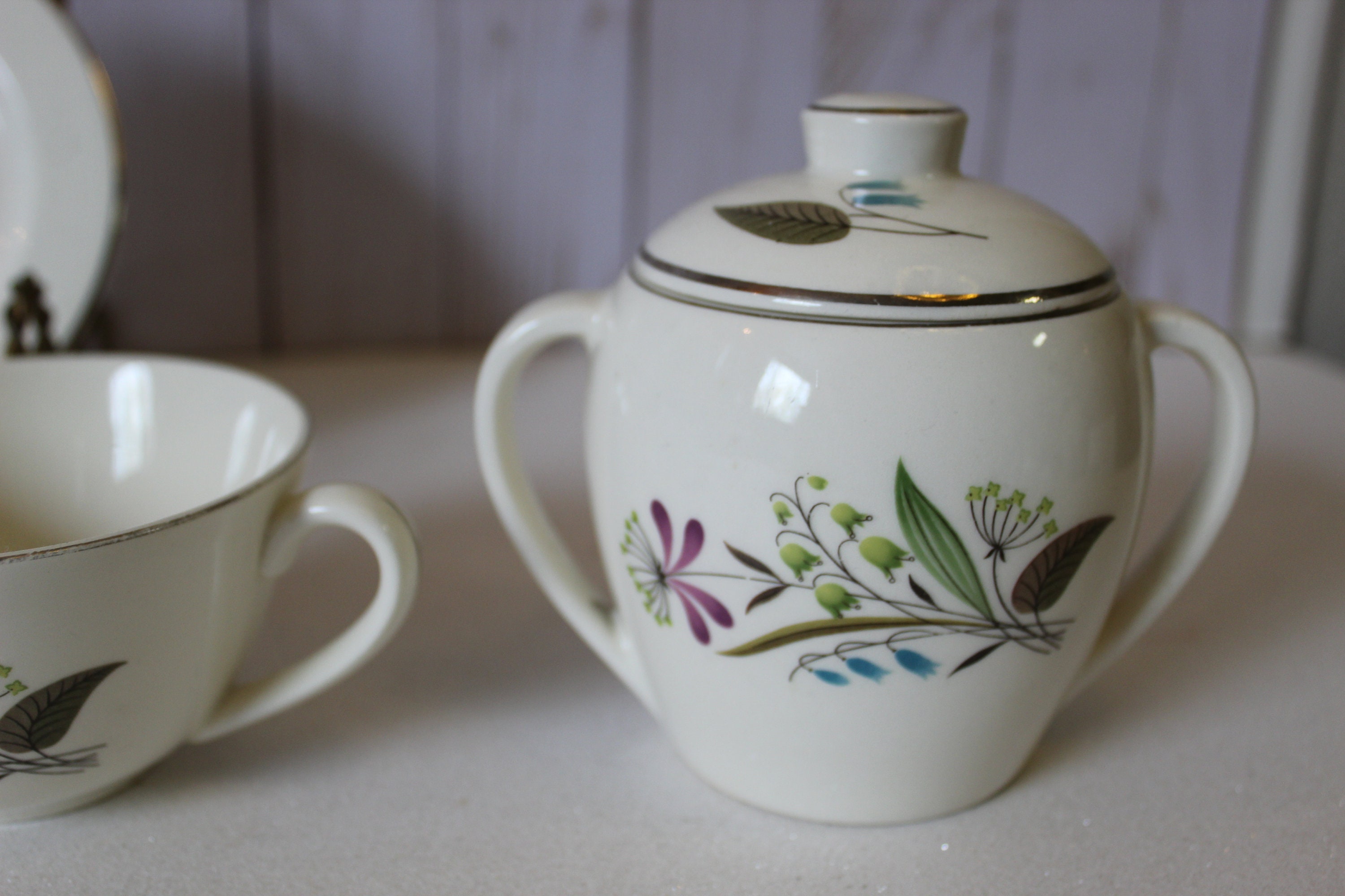 Vintage 50s Lily of the Valley Atomic Tea Cups & Saucers Sugar Bowl Lid ...