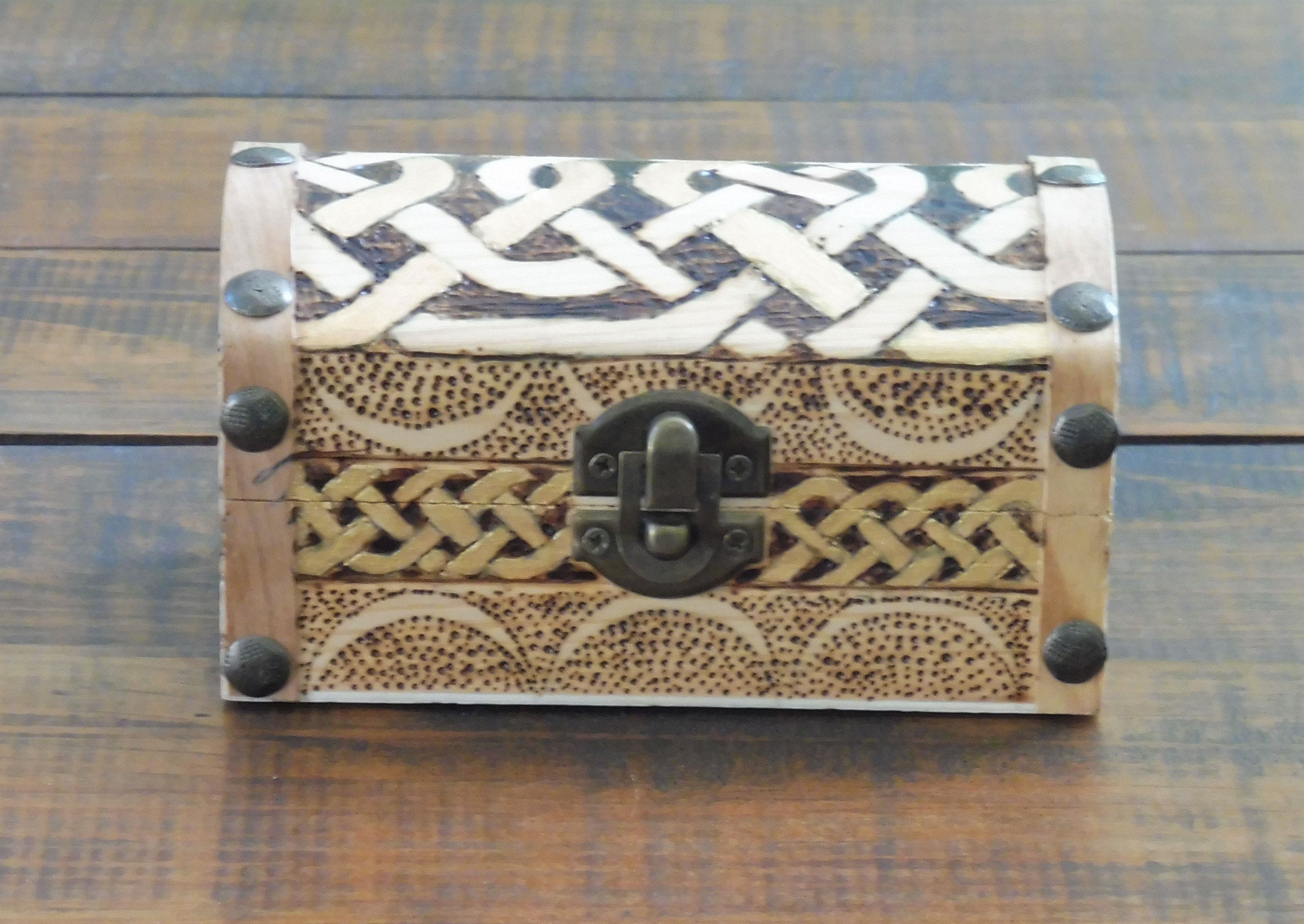 Handcrafted Wooden Pyrography Trinket Box - Etsy