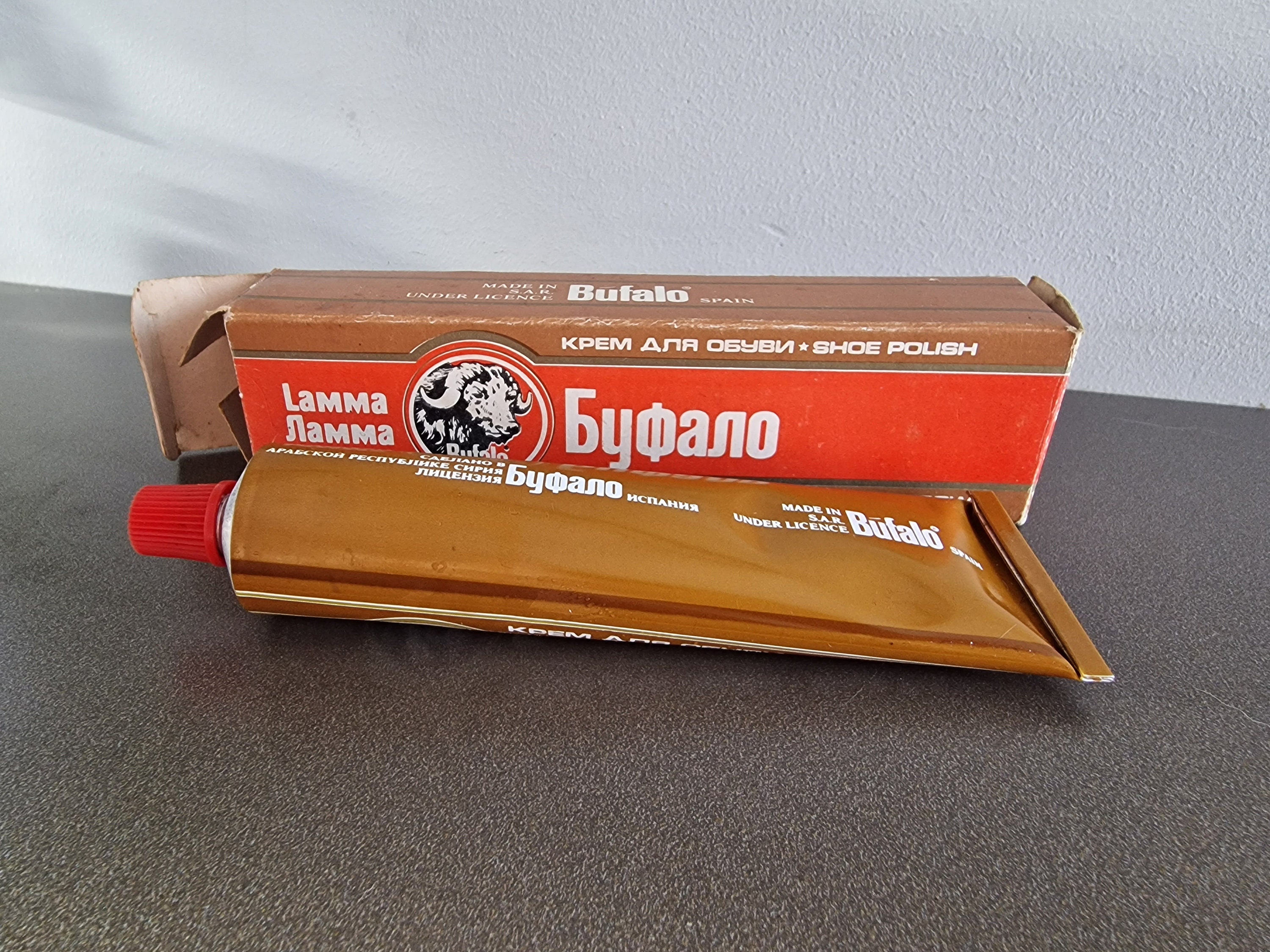 Vintage Shoe Polish in a Box Light Brown Vintage Shoe Polish Creme ...