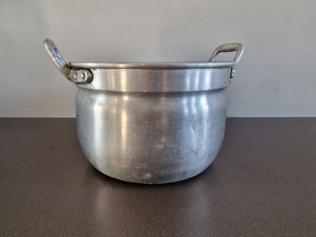 Vintage Aluminum Cooking Pot Outdoor Tableware for Camping Rustic Pot ...