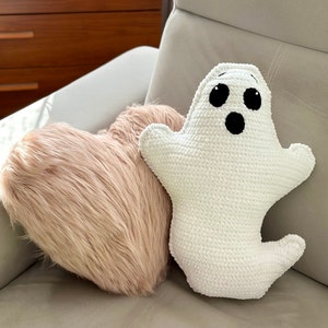 PDF Spooky Boo Pillow Pattern, Crochet Ghost Pillow Pattern ...