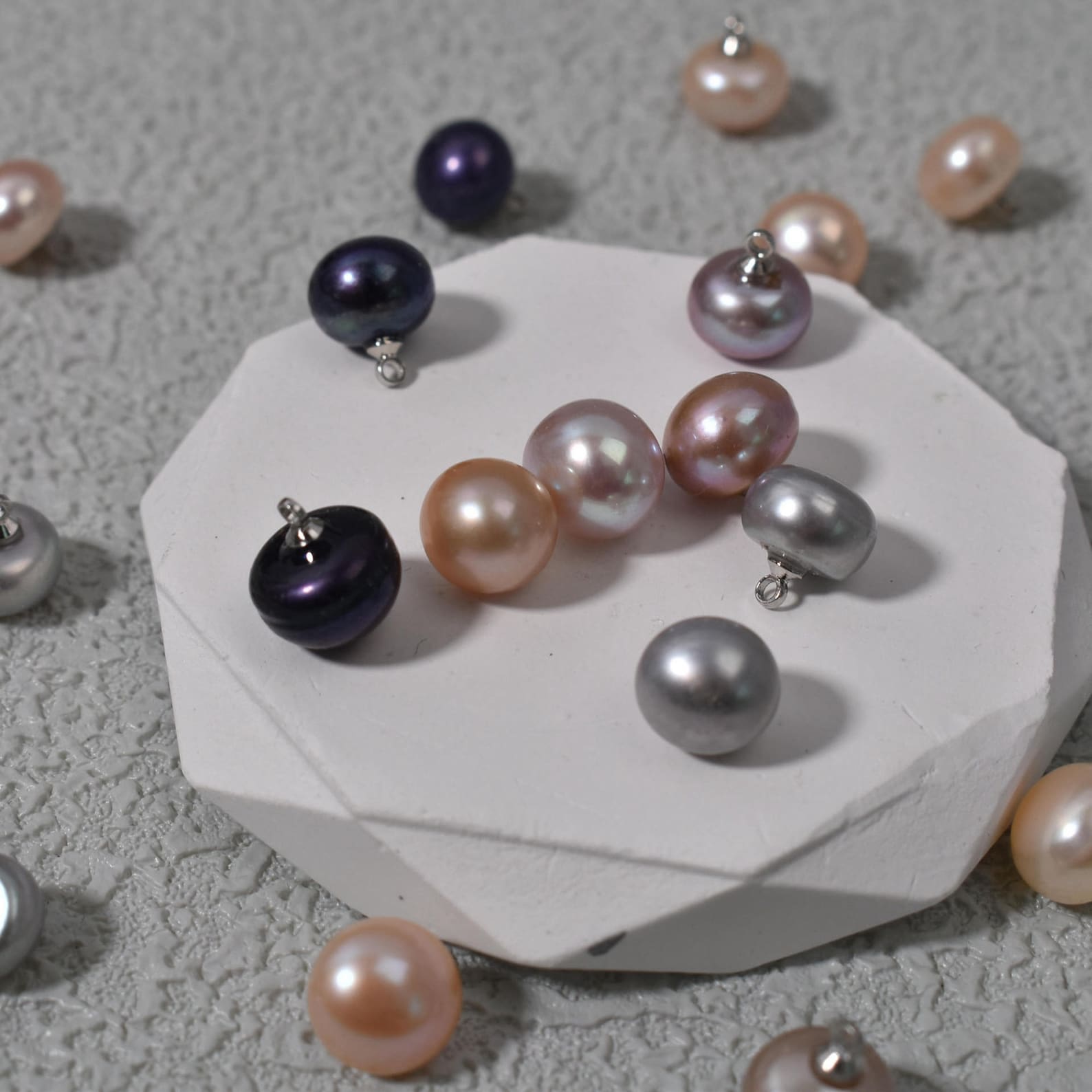 20pcs Grey Pearl Buttons, Coated Natural Pearl Buttons With Wire Shank ...