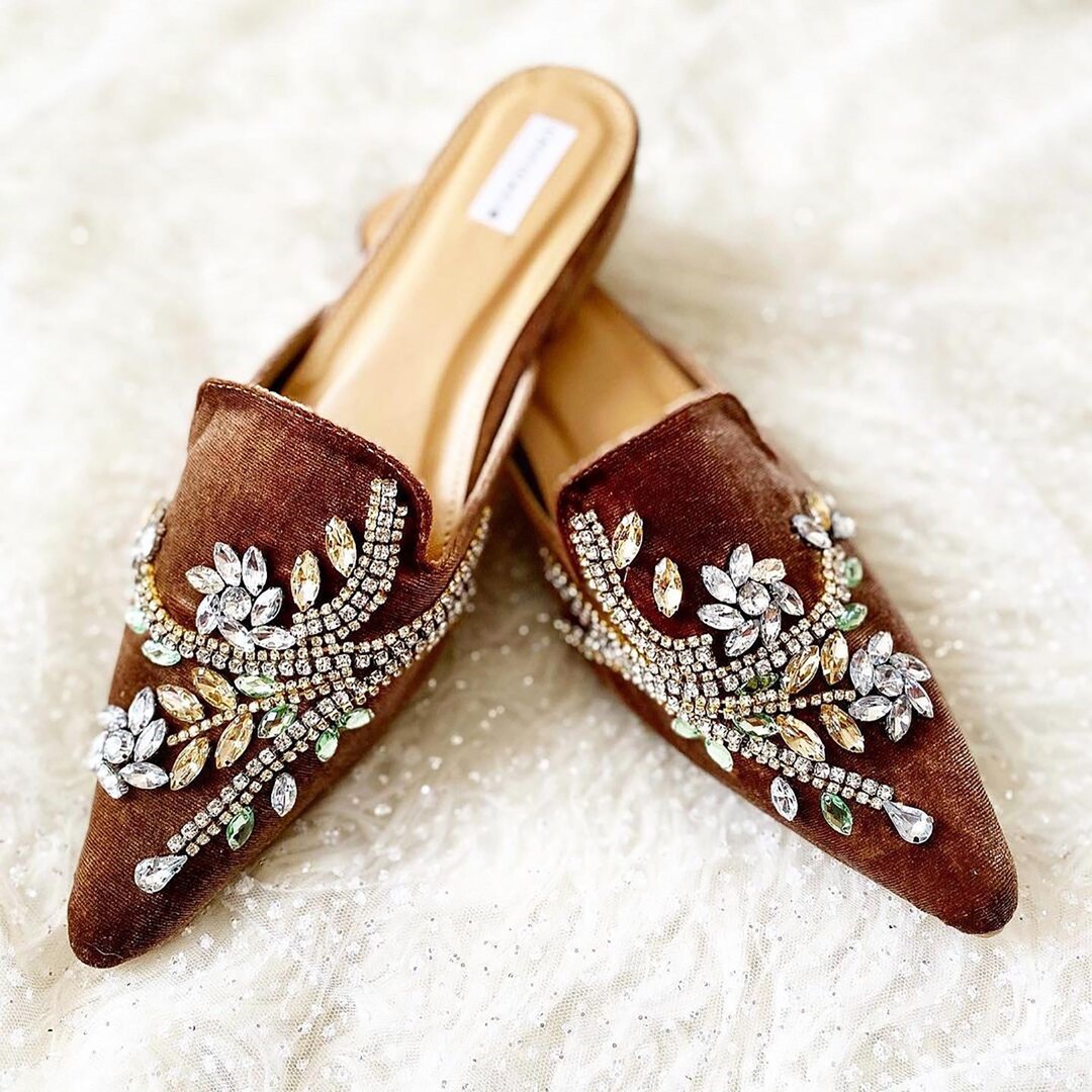 Simple Embroidery Beaded Woman Mules, Velvet Classic Rhinestone Clogs ...